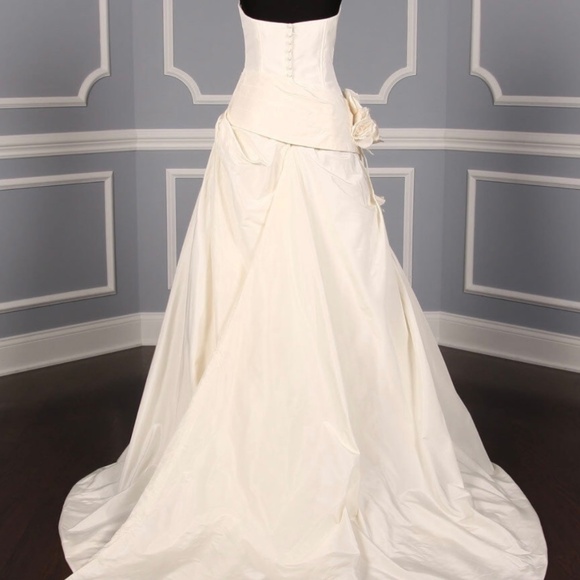 St Pucchi | Dresses | St Pucchi Wedding Gown | Poshmark